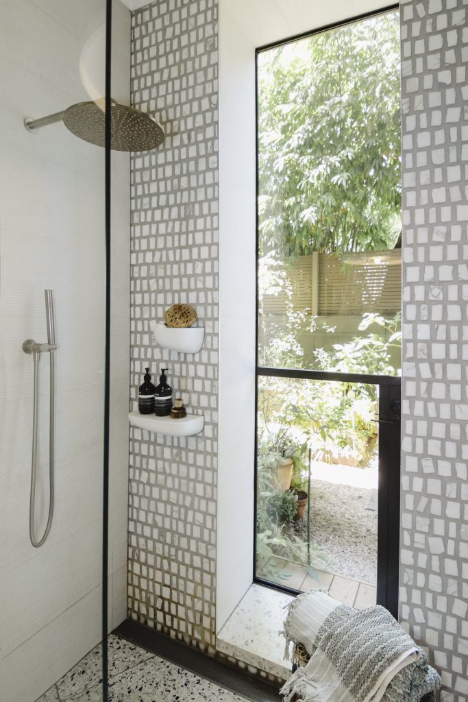 Steel Shower Screens | Custom Steel Bathroom Designs